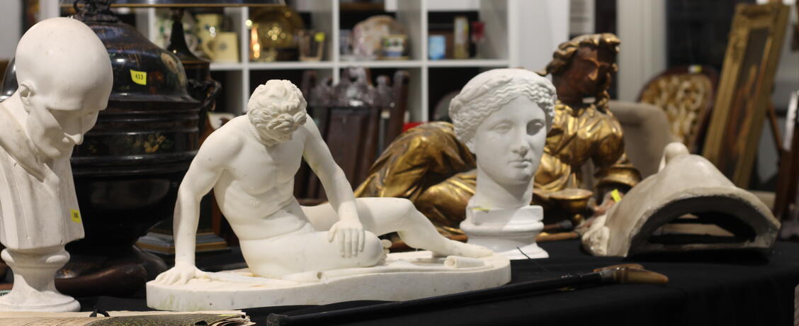 Diss Auction Rooms - TW Gaze